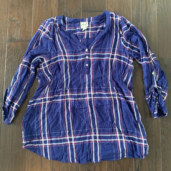 Luxe Essentials Apparel | Tops | Led Maternity Blouse | Poshmark